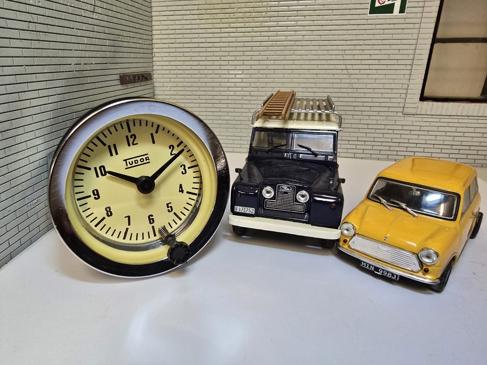 Tudor Dash Panel 12v 2" Analogue Time Clock Magnolia Land Rover Classic ...
