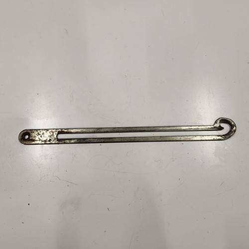 2014-2018 Mercedes Sprinter 2500 OEM Hood Support Prop Rod Retainer ...