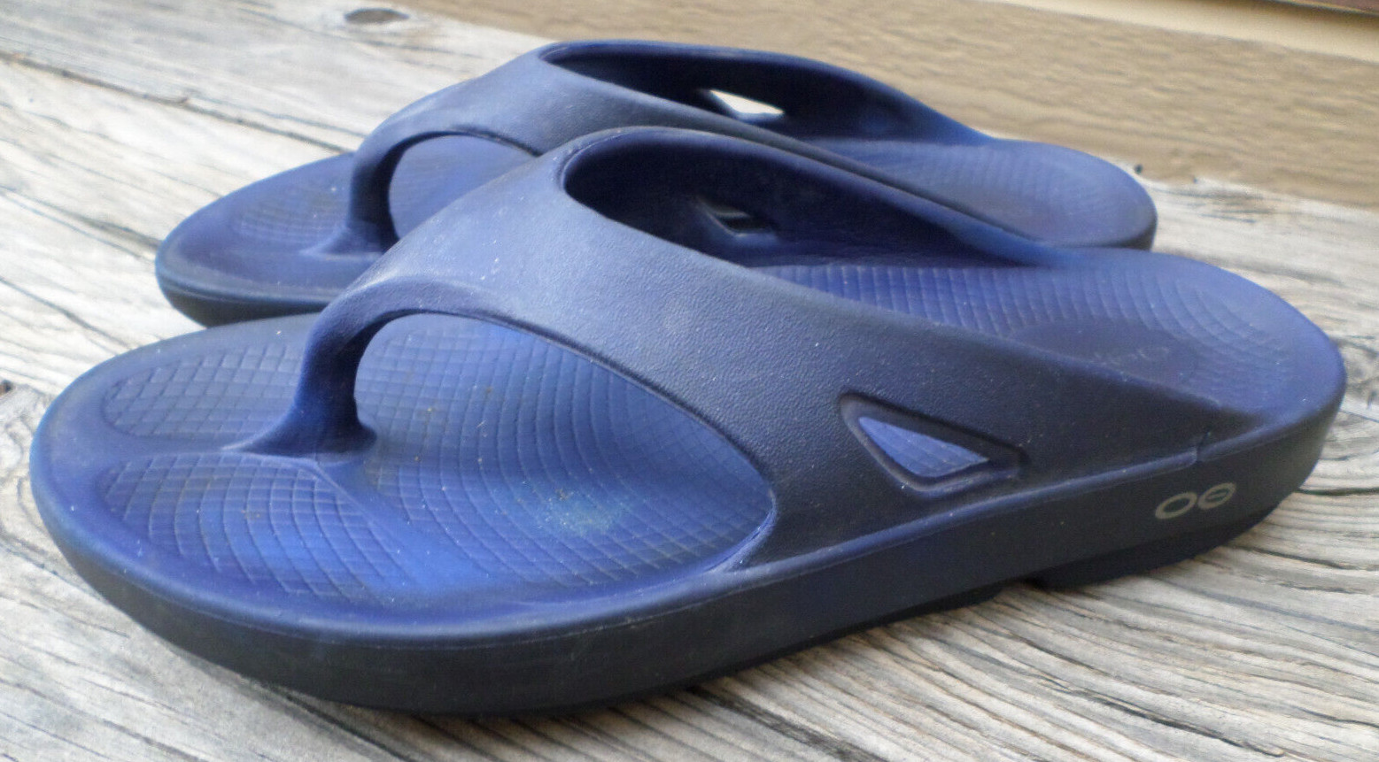 Oofos "Oolala" Navy Blue Recovery Thong Sandals Women… - Gem