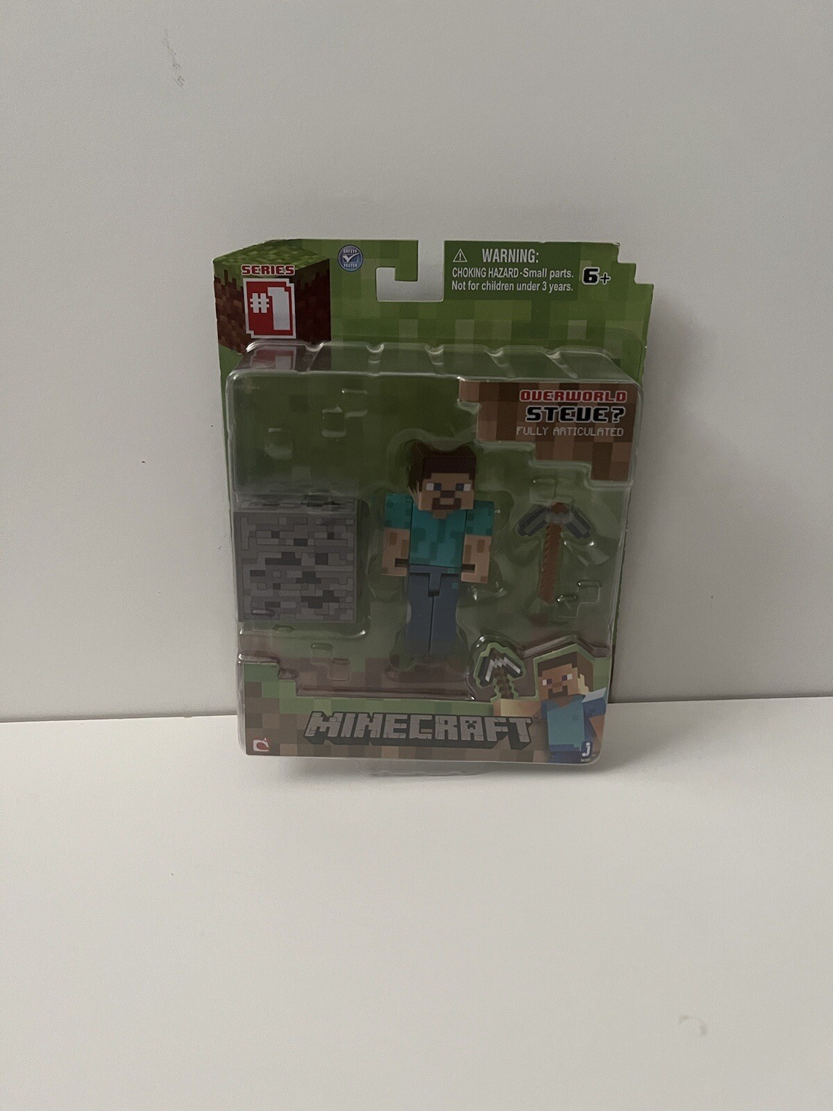 Minecraft Series 1 Overworld Steve Core Fully Articulated Figure 3 in ...