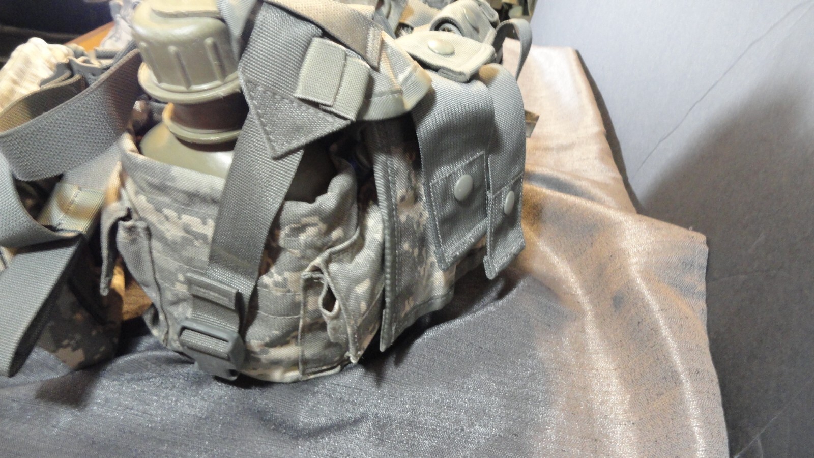 LIGHTWEIGHT MOLLE II ACU FLC ADJUSTABLE FIGHTING LOAD CARRIER W ...