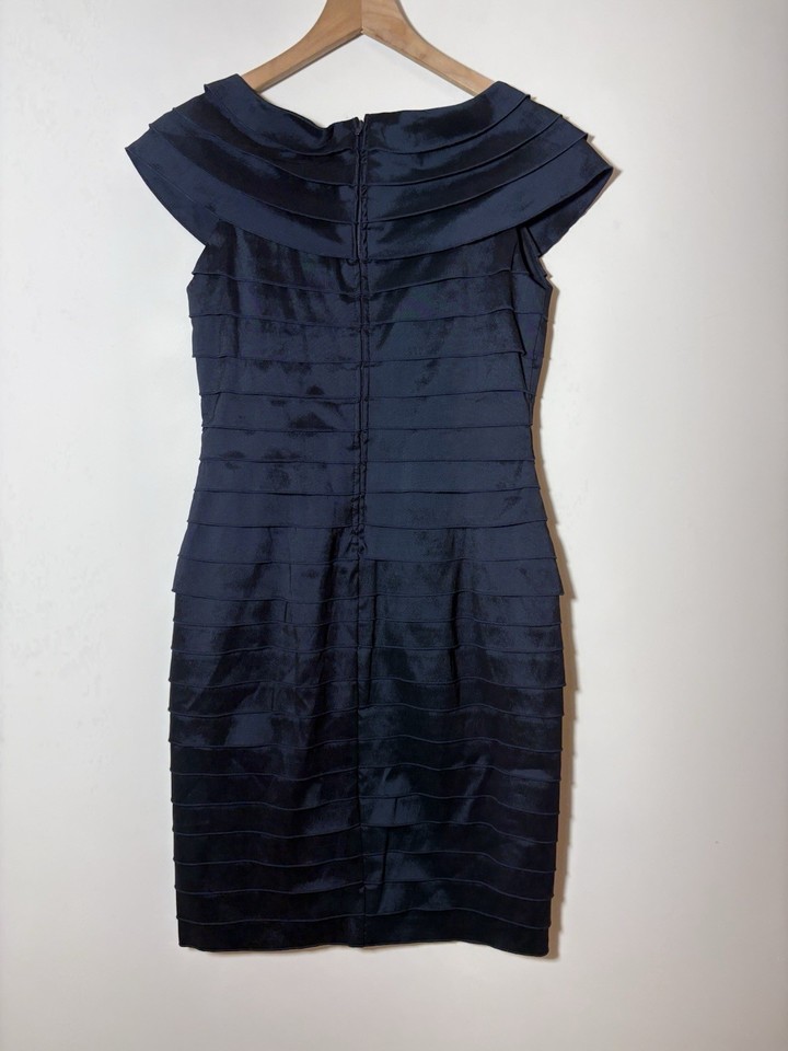 Tadashi Shoji Rosette Shutter Pleat Sheath Dress Sz 6P Navy Blue Formal ...