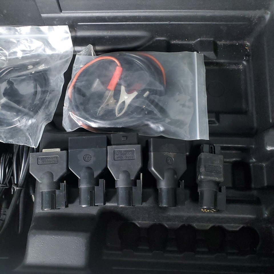 Vetronix Tech 2 Case+Accessories, Diagnostic Code Reader Service Scan ...