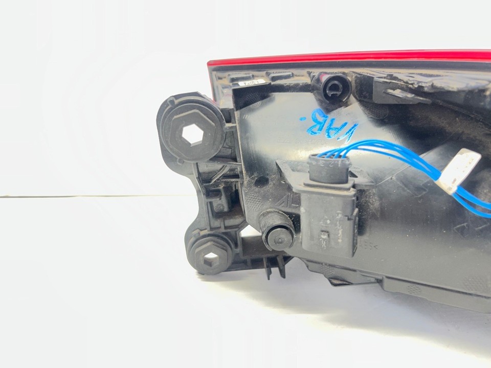 VOLKSWAGEN GOLF MK8 LED TAILLIGHT (LEFT OUTER) (2019-2024) 7H0 945 095 ...
