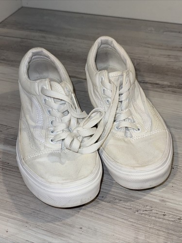Vans Shoes Womens 7.5 Mens 6 Old Skool Sneakers White Canvas Lace Up ...