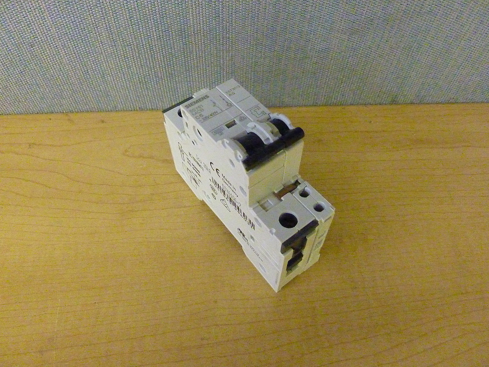Siemens 5SY4106-6 5SY41 MCB B6 6A 230/400V Circuit Breaker 5ST3010-OHG ...