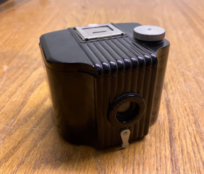 Vintage Eastman Kodak Baby Brownie bakelite camera produced 1937-1941 ...
