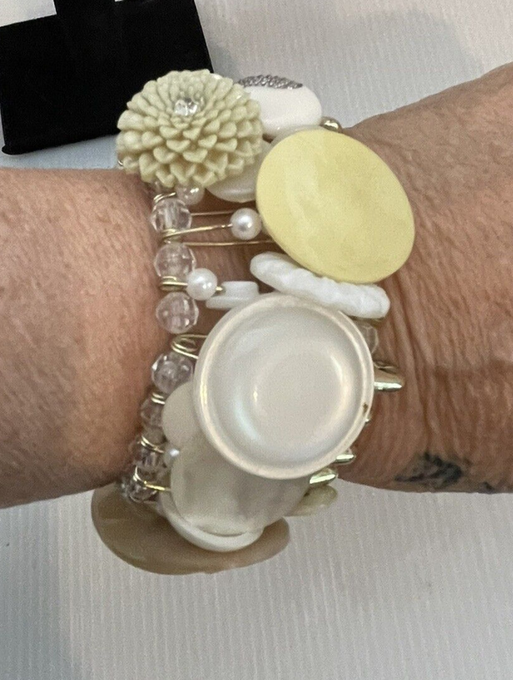 3pc Lot VINTAGE BUTTONS BRACELET MADE WITH ELASTIC & SAFETY PINS | eBay