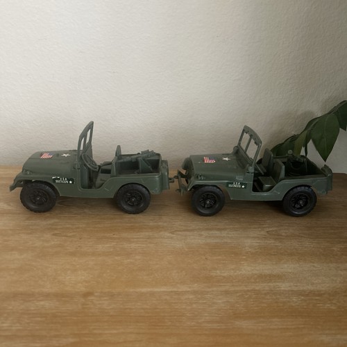 Lot Of 2 Vintage Tim-Mee PROCESSED PLASTICS U.S. Army Jeep with Machine ...