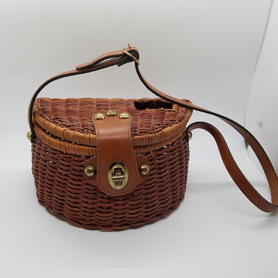 Wicker Fisherman Fishing Creel Basket Leather Accents Strap Rustic Lake ...