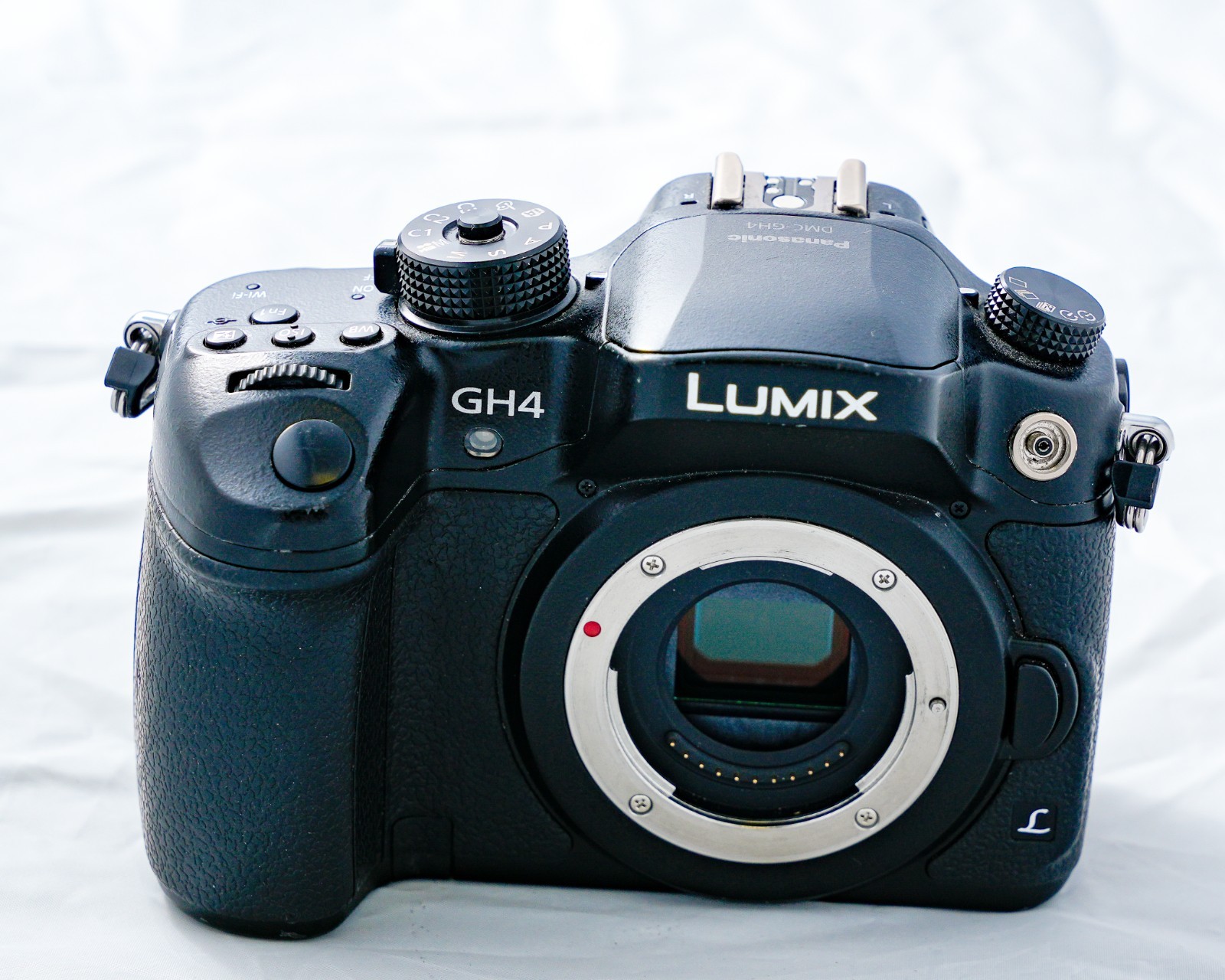 Panasonic Lumix GH4 16MP Professional 4K Mirrorless Interchangeable ...