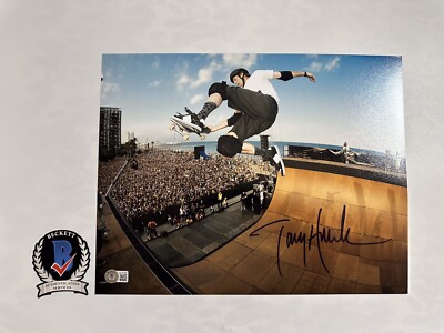 TONY HAWK SIGNED 11X14 PHOTO AUTOGRAPH BECKETT COA BIRDHOUSE | eBay