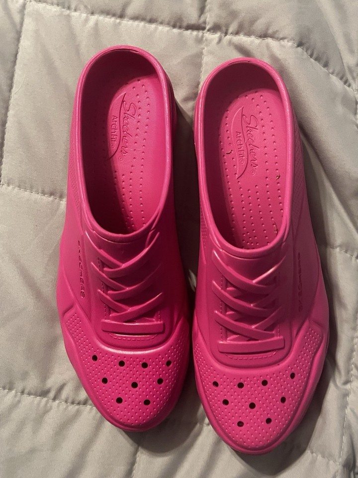 Skechers Arch Fit Slip-On Shoes Women’s 8 Hot Pink Foamies Comfy ...