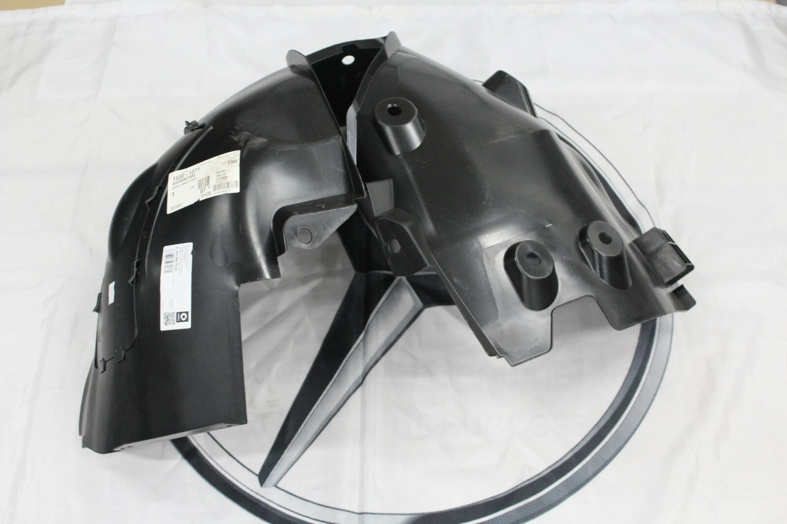 NEW Genuine Smart Forfour (453) RH FRONT Wheel Arch Liner A4536907500 ...