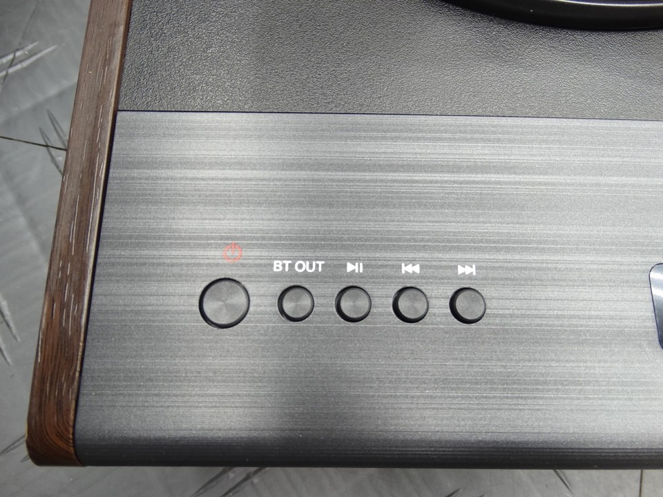 Victrola Eastwood Signature Bluetooth Streaming Record Player in ...