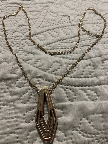 Gold medal chain and pendant necklace | eBay