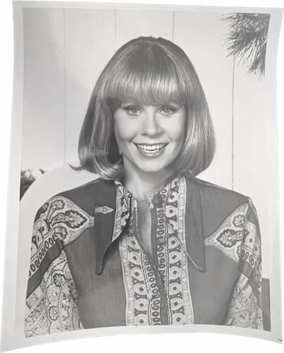 Sue Ann Langdon 8x10 Publicity Photo | eBay