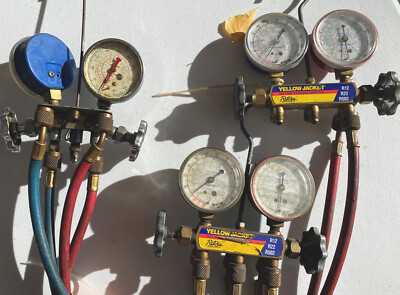 Gauges - Yellow Jacket Test And Charging Manifold