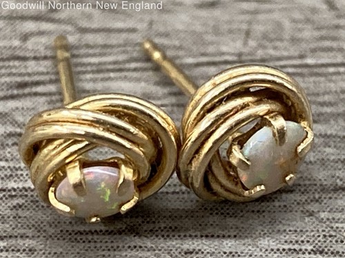 Unmarked Tests 14K Yellow Gold Earrings 3/8" Post 3.2mm Opalescent 0 ...