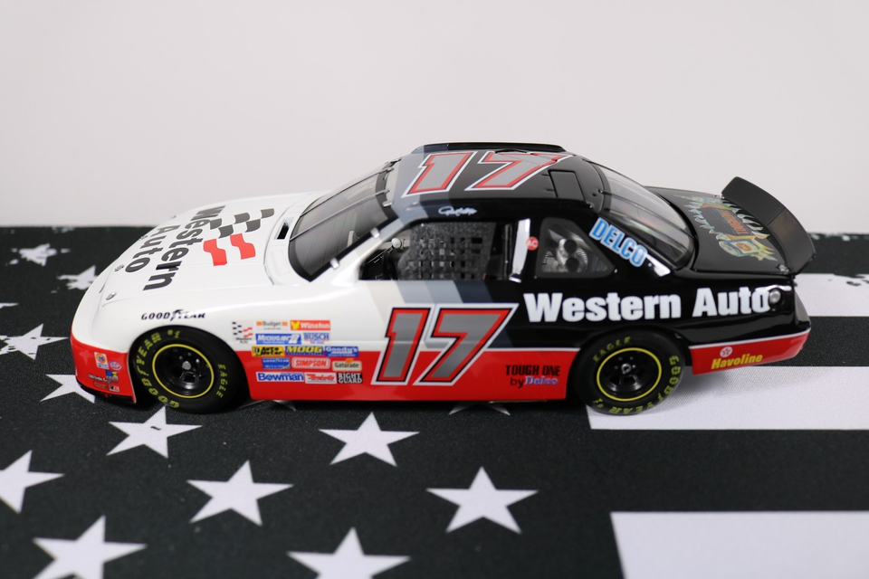 RARE Darrell Waltrip #17 Western Auto 1/24 1989-94 Chevy Lumina Team ...