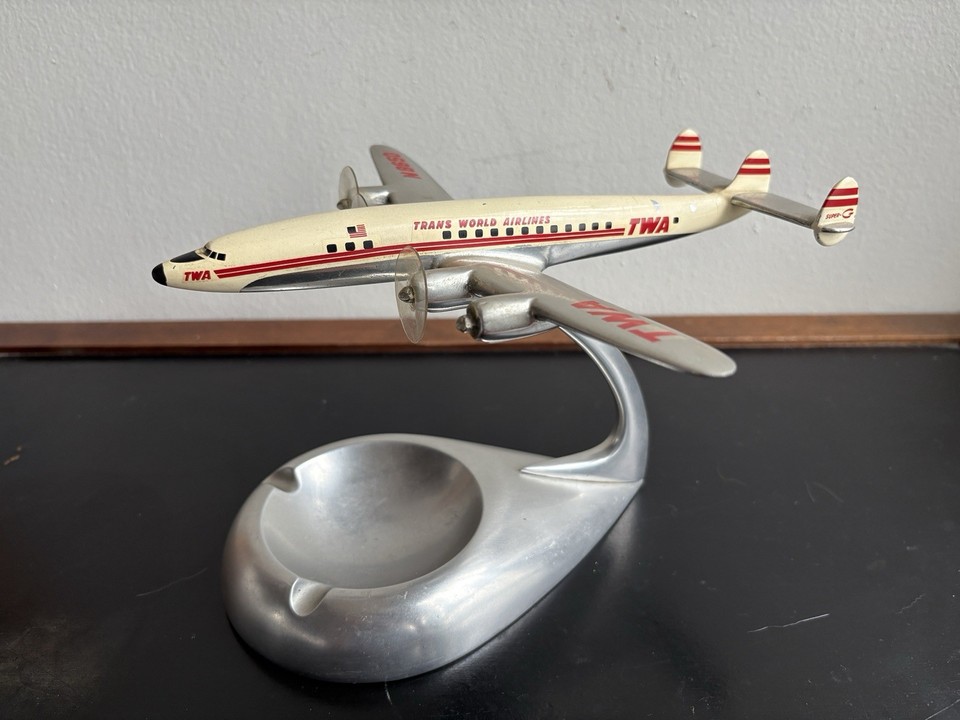 Vintage Riffe Models TWA Super G Constellation Desk Model Airplane ...