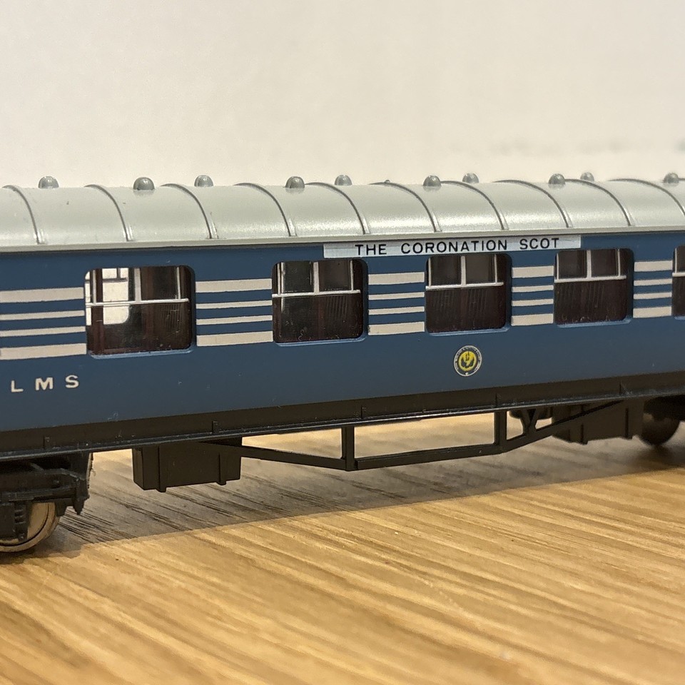 Hornby R4127A LMS Coronation Scot Brake Coach Blue 5812 OO Gauge | eBay UK