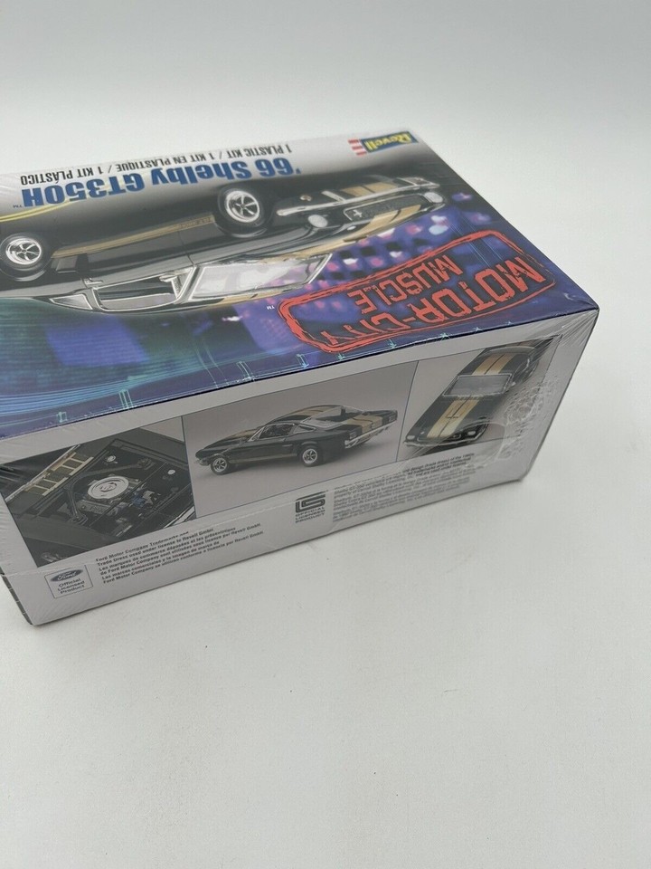 Revell Motor-City Muscle '66 Shelby GT3250H 1:24 Scale Model Car Kit ...