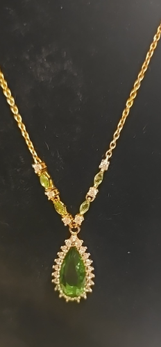 Beautiful Stauer Helenite gold tone 925 necklace & dangle earring set ...