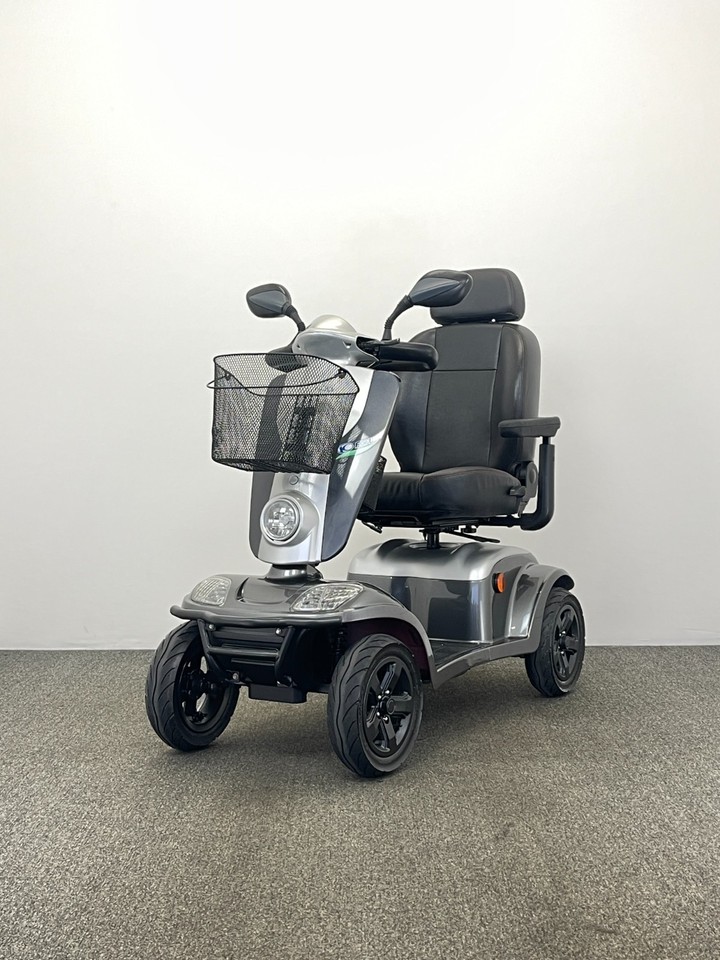 2018 Kymco Maxi XLS 8MPH Mobility Scooter *Immaculate Condition* | eBay UK