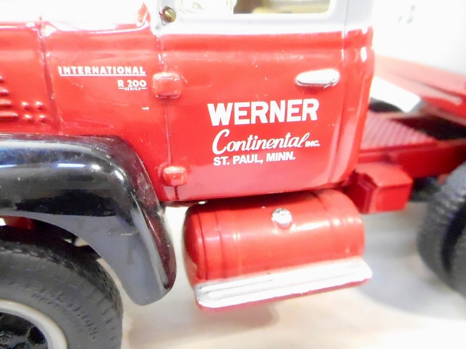 First Gear International R200 Truck And Trailer 1:34 - Werner ...