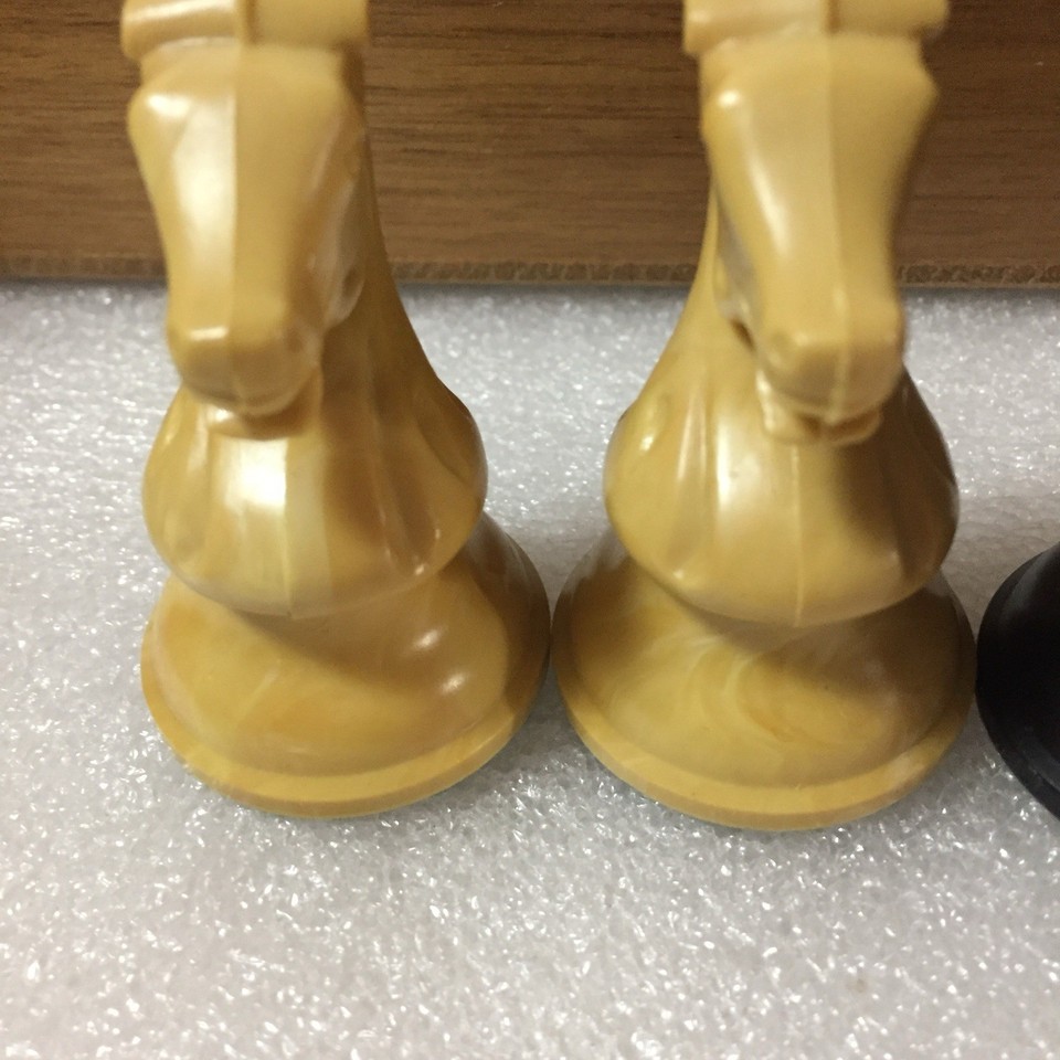 Vintage Drueke 35 Chess Set With Box, 3 5/8” King Christmas Gift 🎁 A2 ...