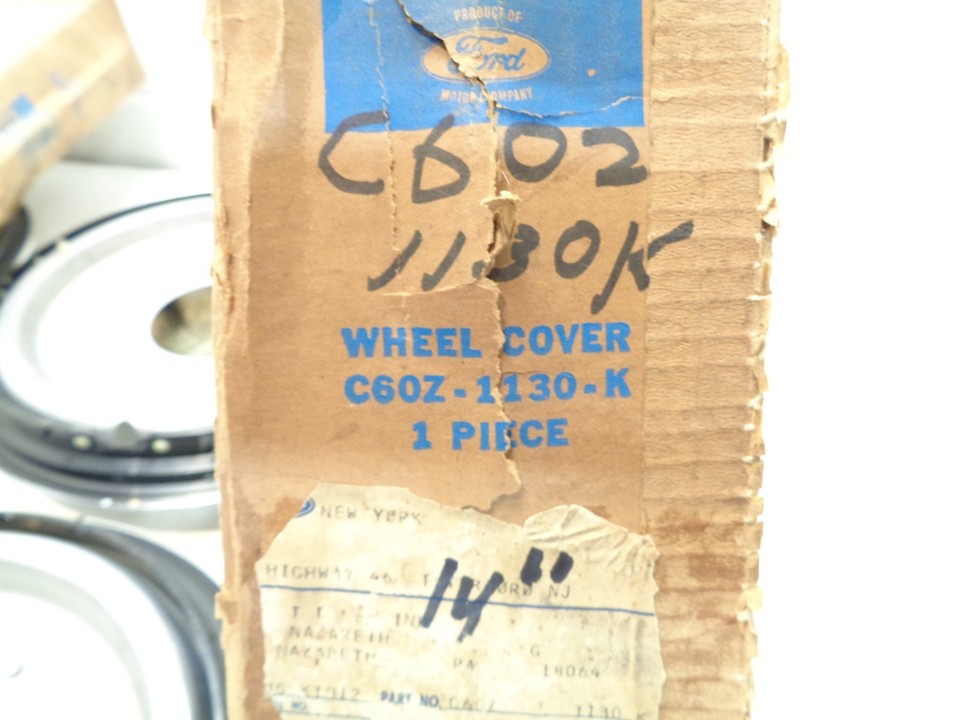 66 67 68 FORD FAIRLANE MUSTANG GT ACCESSORY NOS 14" MAG WHEEL COVERS ...