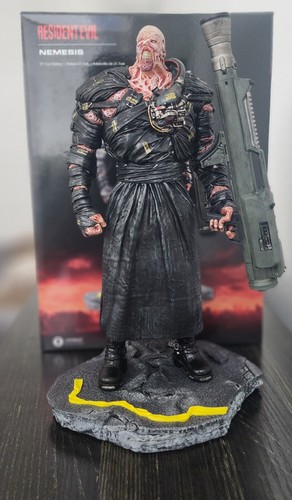 Resident Evil Nemesis Numskull Collectible | eBay