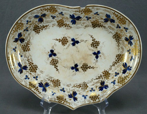 Derby Pattern 733 Cobalt Gold Grape Pattern Heart Shaped Porcelain Dish ...