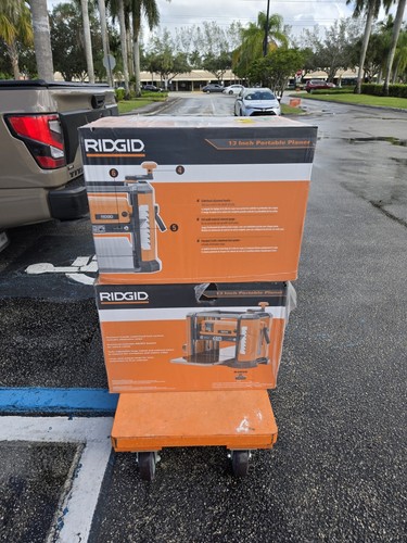 RIDGID Planer 15-Amp Corded 13" adjustable thickness 3-Blade Planer ...