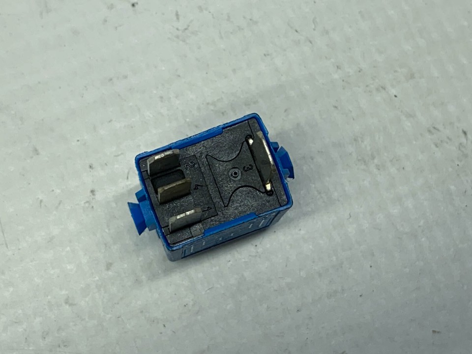 BMW R1150R Tyco V23073-B1005-X17 Relais Relay | eBay