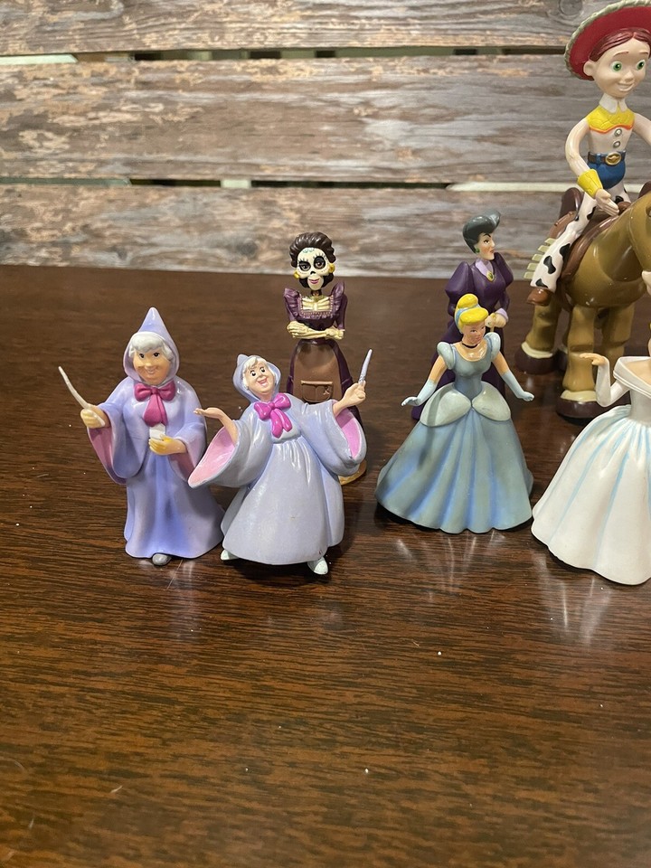 HUGE 21 Piece Disney Action Figures Lot Toy Story Lion King Cinderella ...