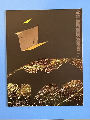 Batman One Dark Knight #1 DC Black Label Book One Cliff Chiang Variant ...