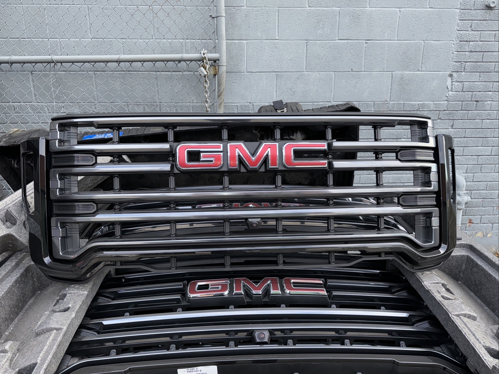 2020-2023 GMC Sierra 2500HD 3500HD AT4 Grill with Camera | 84691997 ...