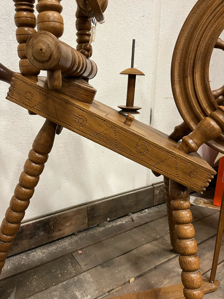 Dutch Saxony Spinning Wheel with Distaff (Mid-Century) | eBay