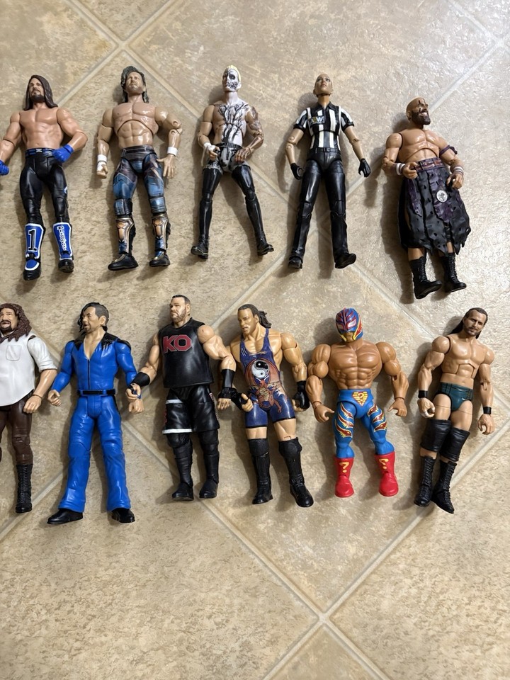 AEW and WWE Figure Lot With Accessories And Heads! AEW Figures WWE ...