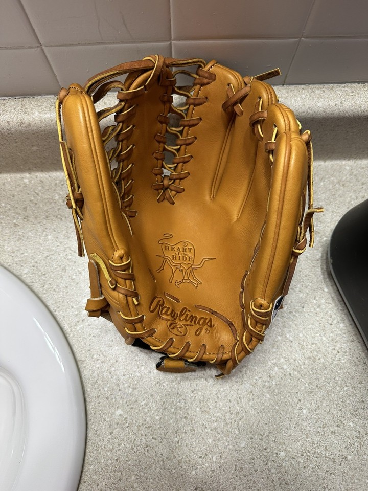 Rawlings Custom Old school Tan Baseball Glove. 12’ Hoh Heart Of The ...
