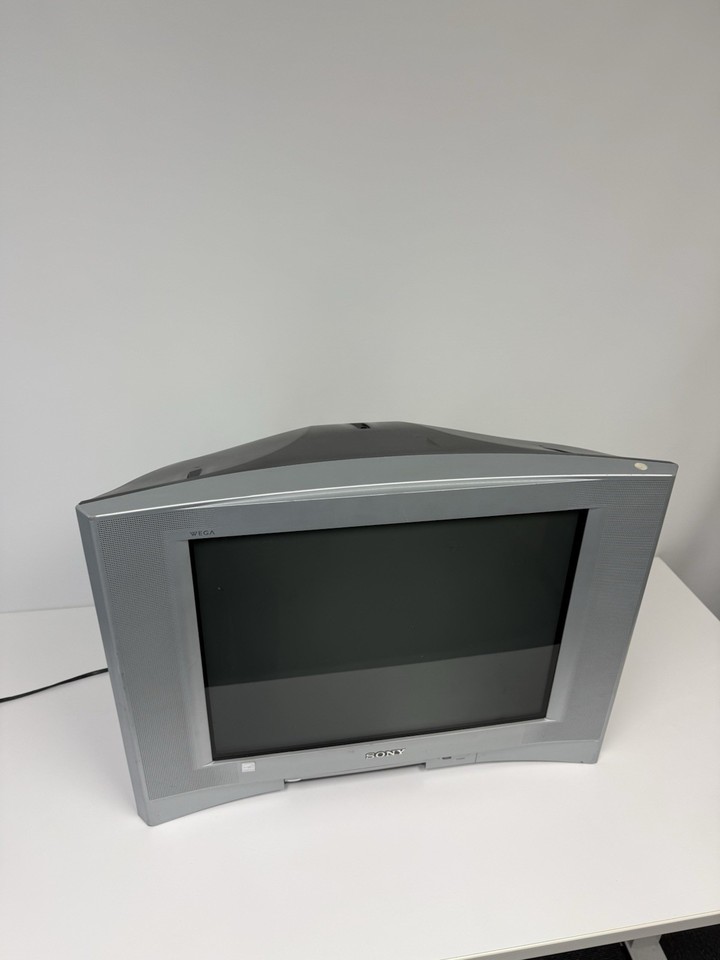 Vintage Sony Trinitron WEGA KV-24FS120 24" Retro Gaming TV WORK Free ...