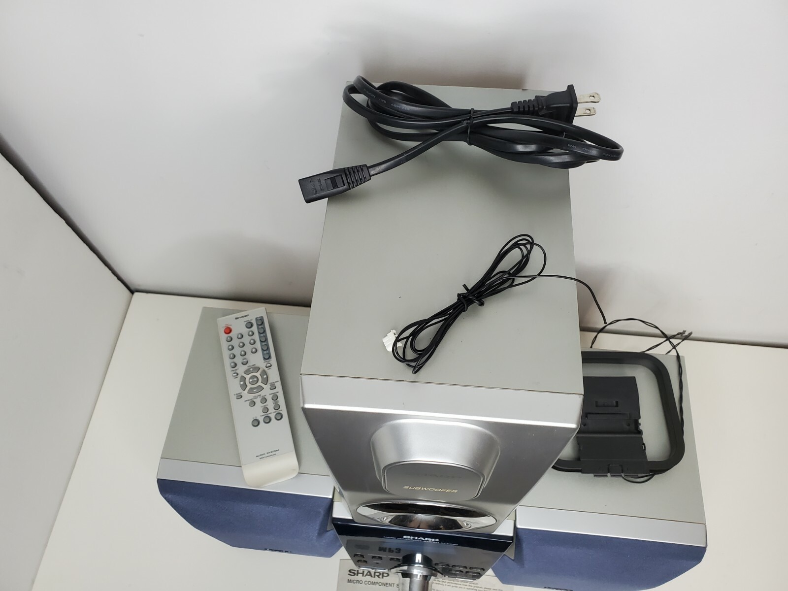 Sharp Micro Component System XL-MP60 5 CD Changer Remote Player. Aux ...