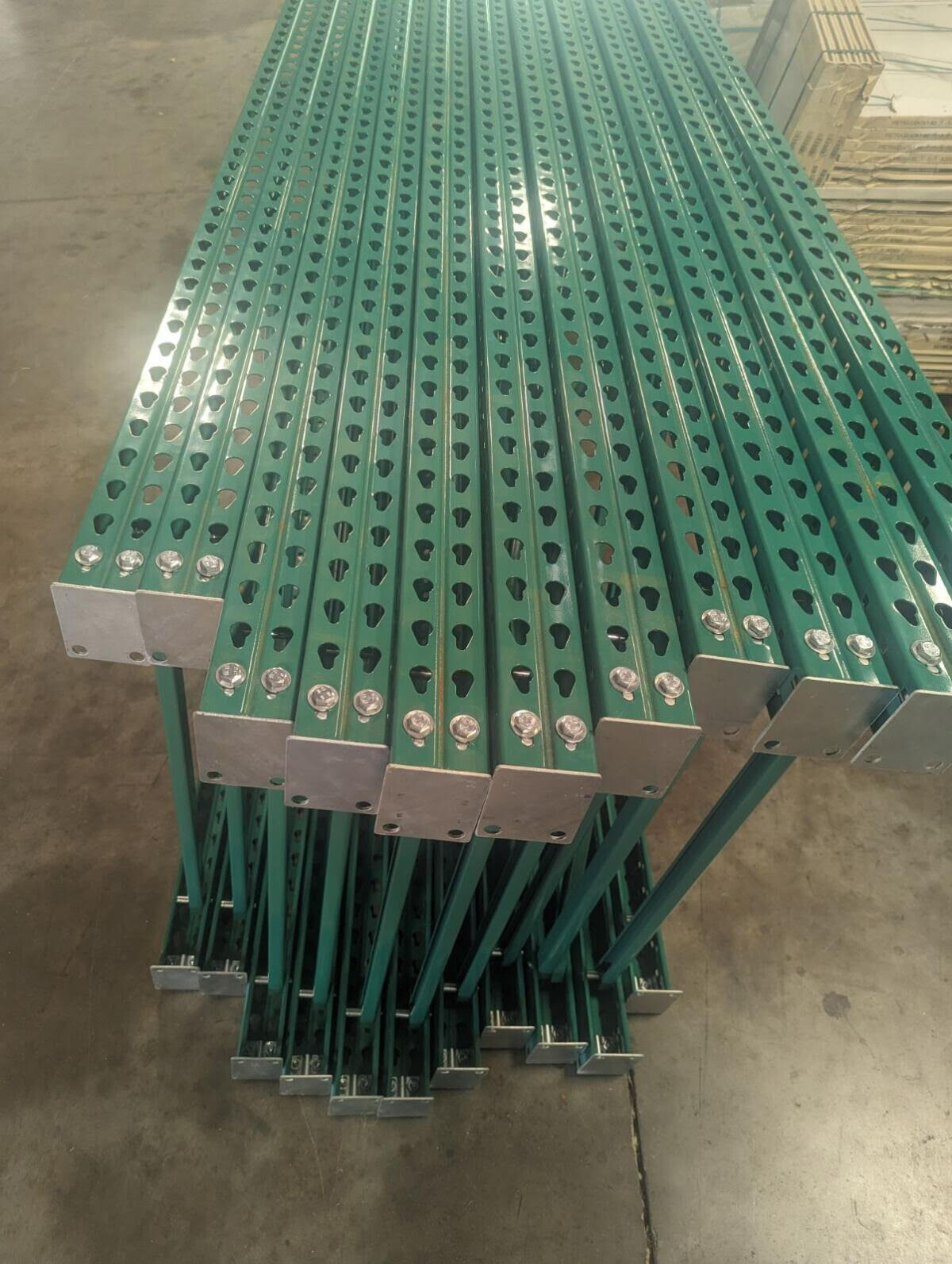 Teardrop Pallet Racking Upright Leg 16' x 4' 23,900 LB 192" x 42" 3"x3 ...
