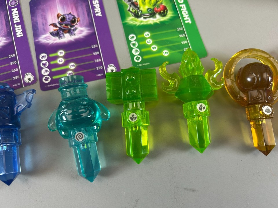 Skylanders Trap Team Lot Masters Traps Knight Light Gear Shift Wallop ...