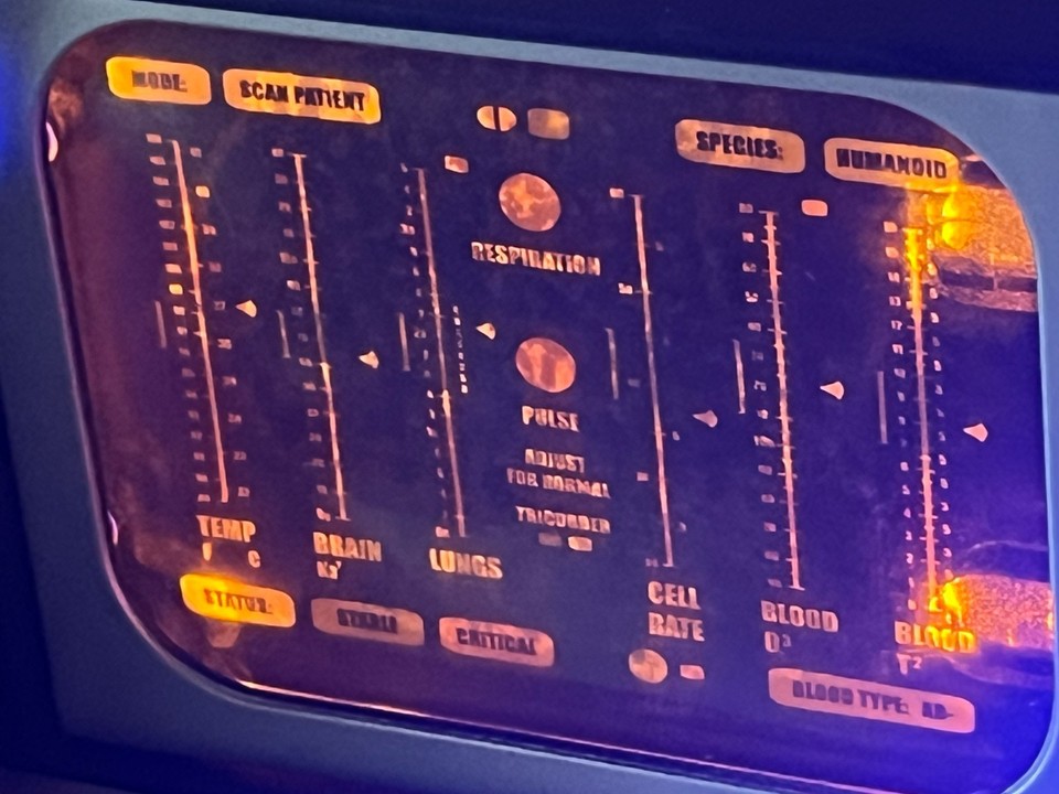 STAR TREK DIAMOND SELECT/ART ASYLUM MEDICAL TRICORDER AND HAND SCANNER ...