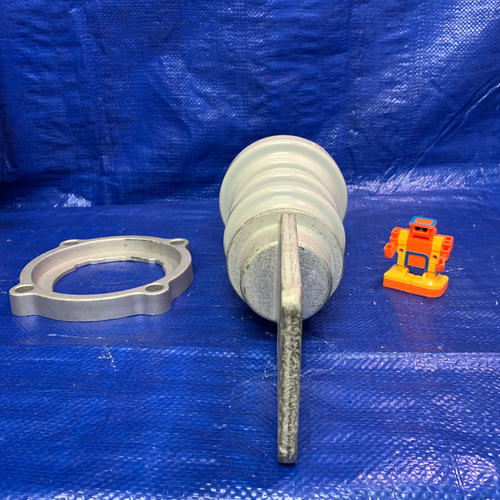 H-J Enterprises Virginia Transformer Warco 55328223H (VT) Bushing, 1 ...