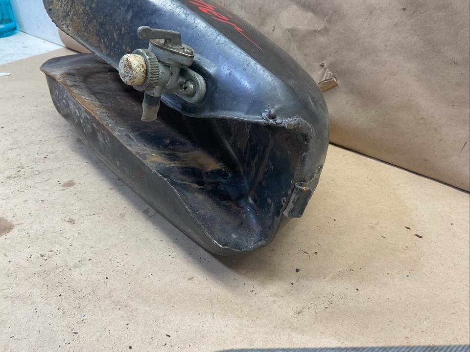 1969-1971 Yamaha DT250-360 Gas Tank - Inside Very Clean - Not Perfect ...