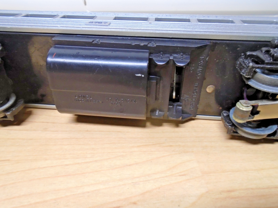 1977 Lionel 3-Rail 8767 Balto & Ohio RDC Budd Car Motorized Unit Runs ...